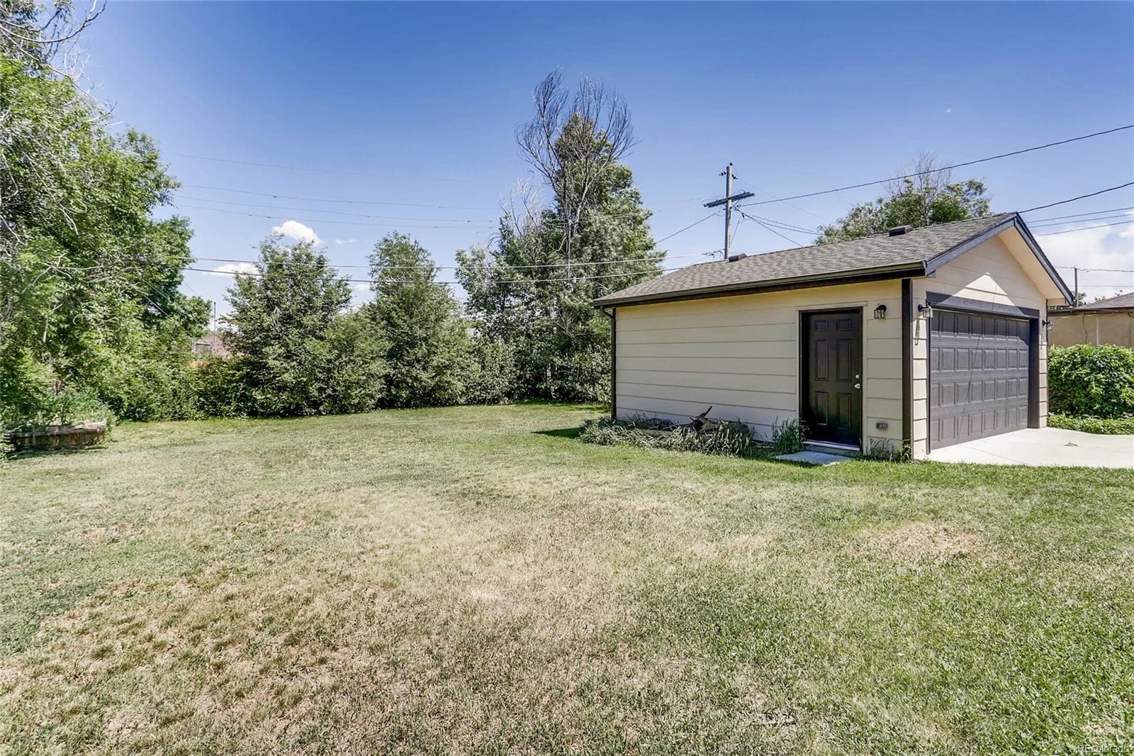 Beautiful Rare Ranch Home In Barnum Neighborhood