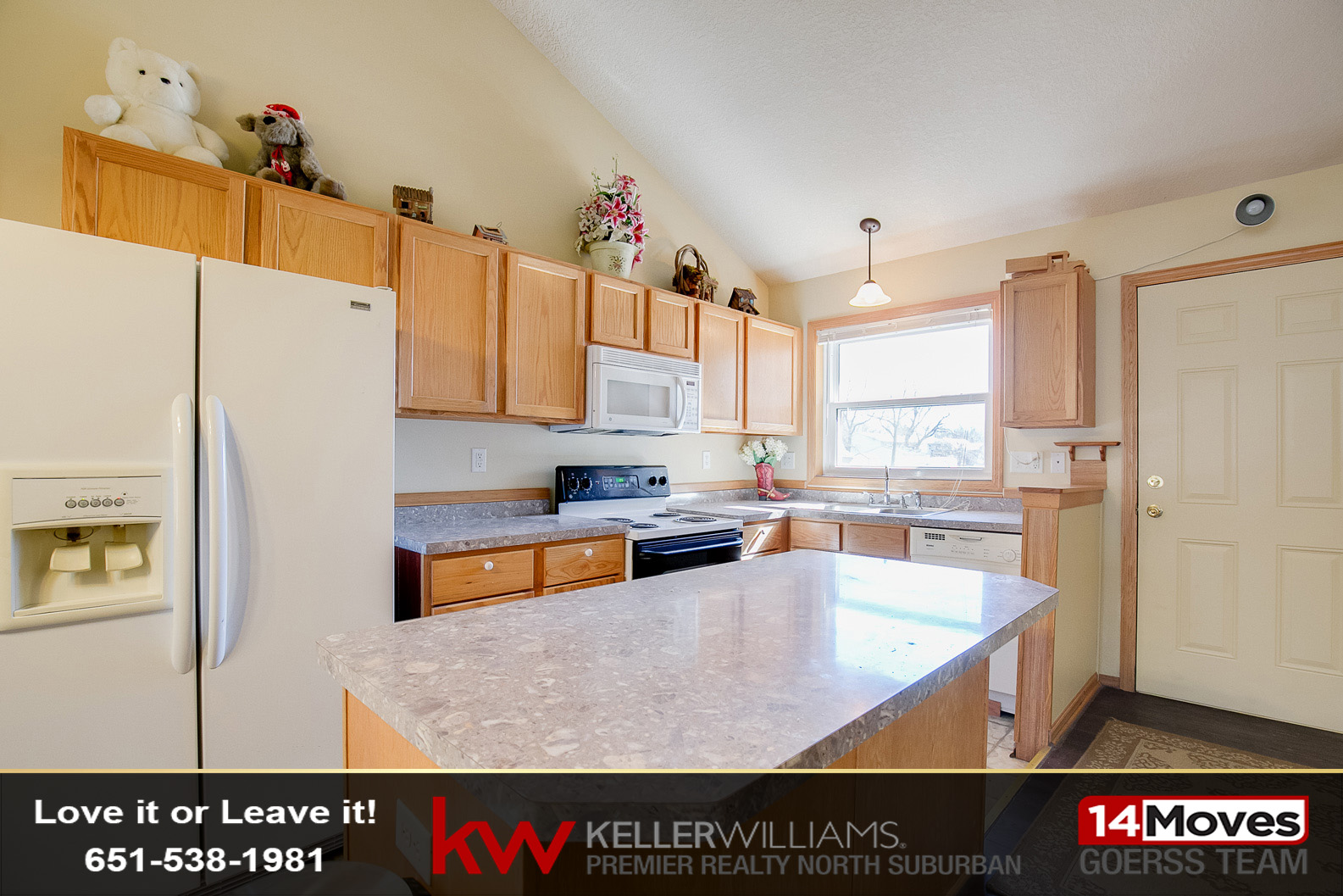 JUST LISTED! 942 4th St SE Forest Lake MN 55025