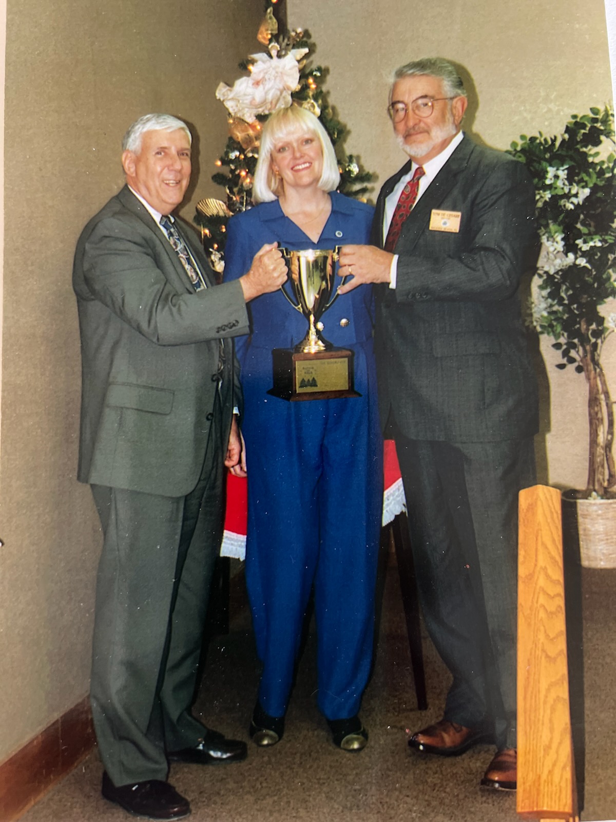 Small Business Spotlight With Linda Wolbert Of Sign Of The Dolphin