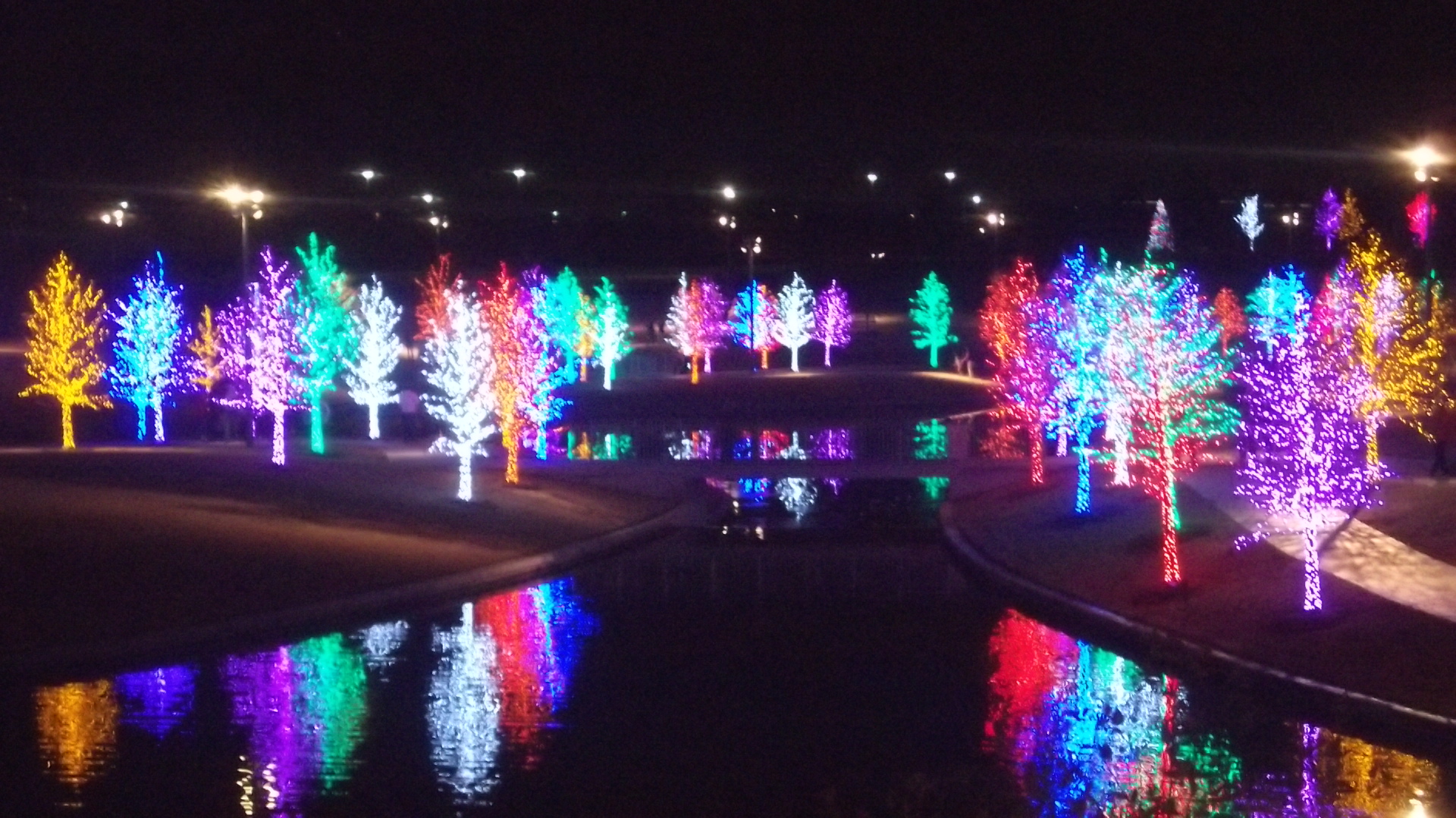 Realty Times - The Tosello Team's: Best Places To See Holiday Lights in DFW