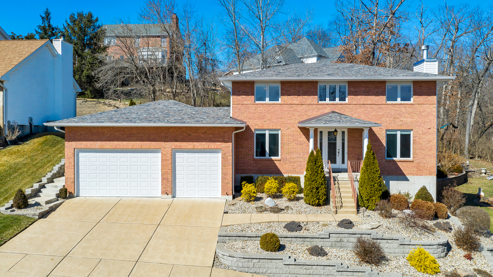 The Buscher Team at Worth Clark Realty